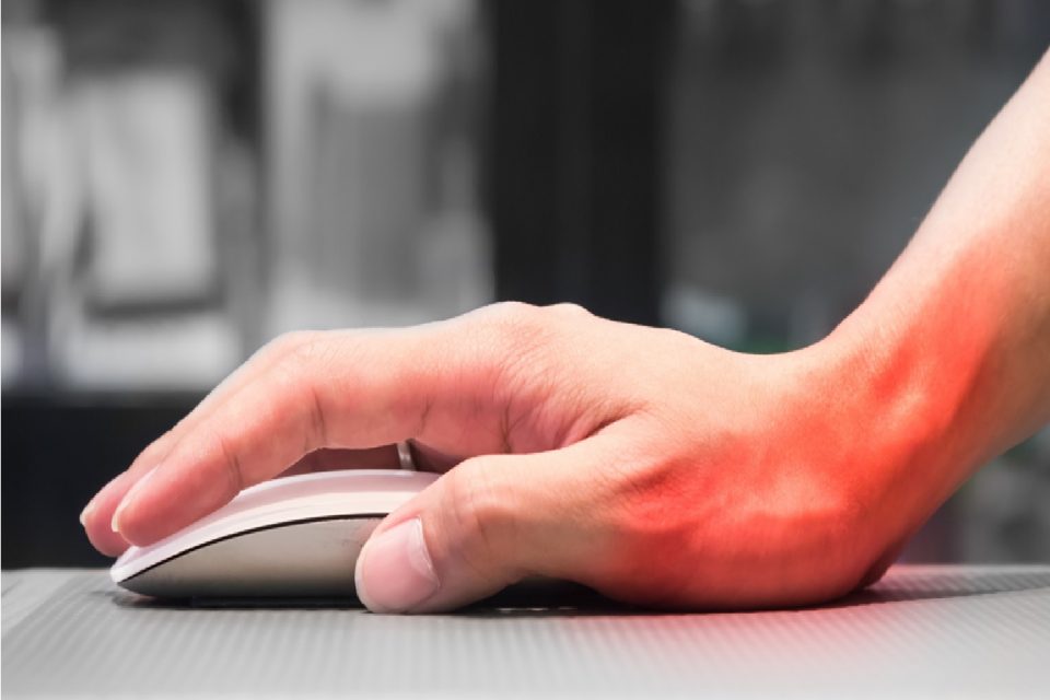 How to Reduce Your Risk of Ergonomic Injuries | SafetyNow ILT